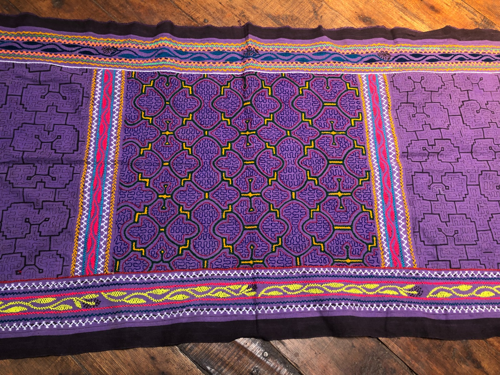 Traditional Shipibo Skirt Shipibo Tapestry, Shipibo Design Icaro ...